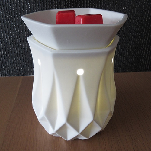 Alabaster Scentsy Warmer - The Candle Boutique - Independent Scentsy ...
