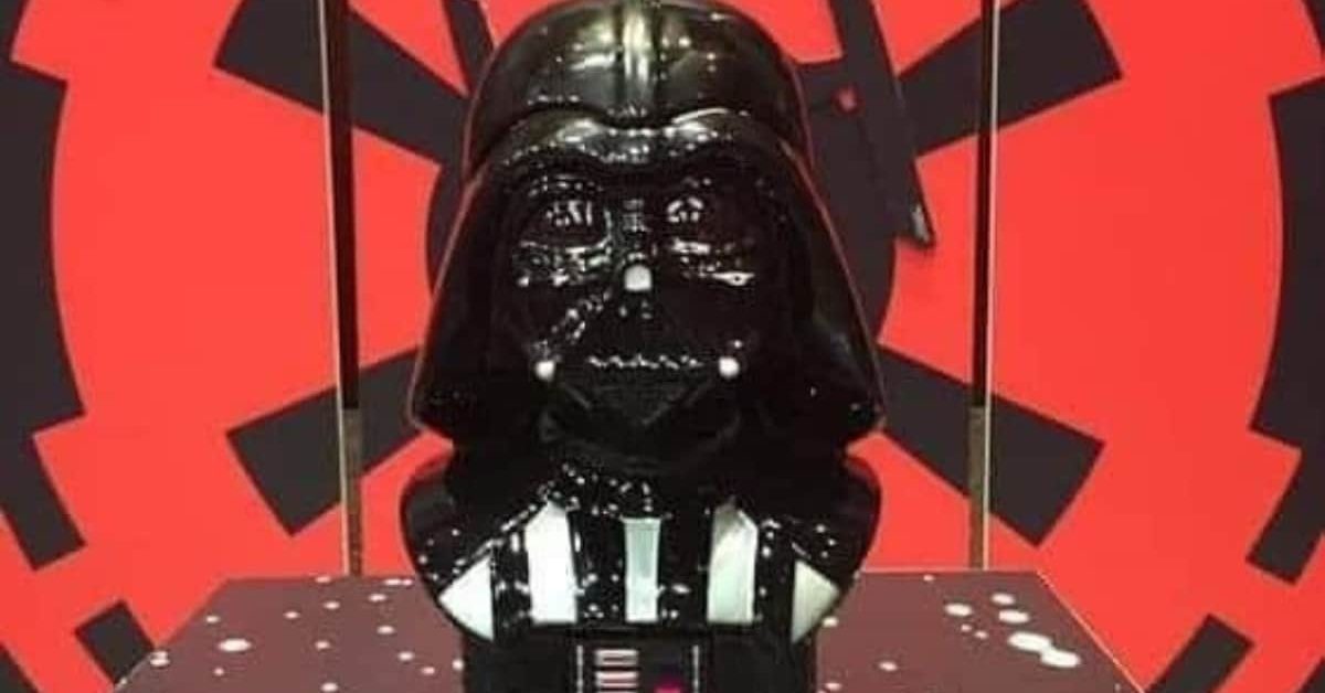 Darth Vader™ Scentsy Warmer - The Candle Boutique - Scentsy UK Consultant