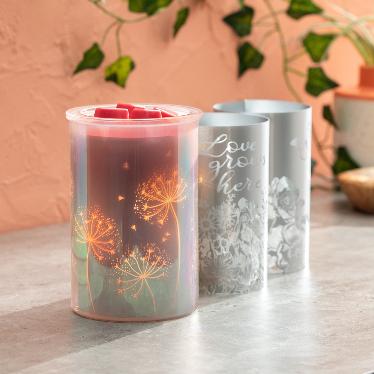 New Scentsy Warmer - Cast Pink with Spring Pack Warmer Coming 5 April ...