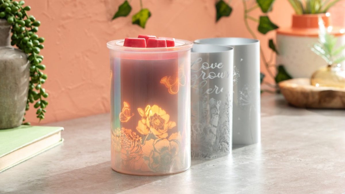 New Scentsy Warmer - Cast Pink with Spring Pack Warmer Coming 5 April ...