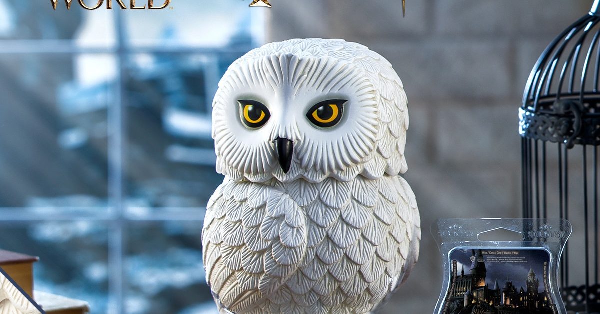 Hedwig™ - Scentsy Warmer - The Candle Boutique - Scentsy UK Consultant