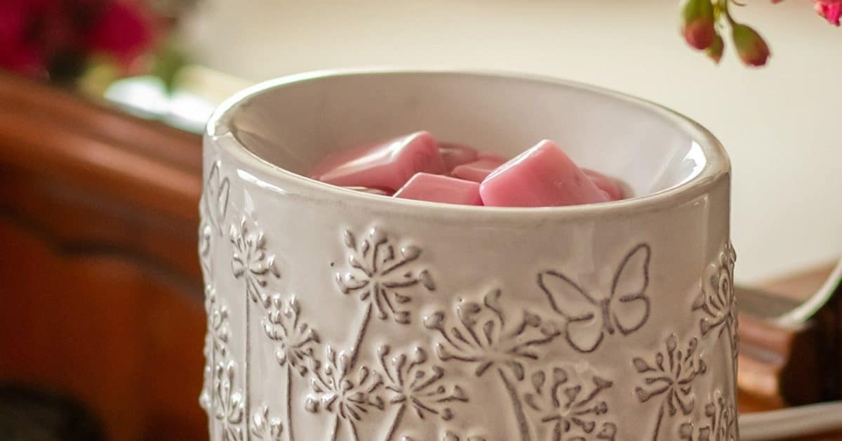 Butterfly Blooms Scentsy Warmer - The Candle Boutique - Scentsy UK ...