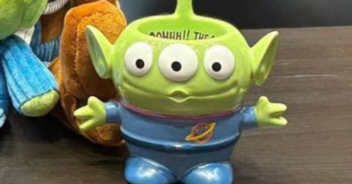 Disney and Pixar Toy Story: Alien – Scentsy Mini Warmer with Tabletop ...