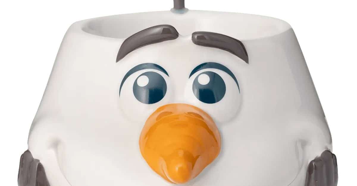 Disney Olaf: Warm Fuzzies – Scentsy Warmer - The Candle Boutique ...